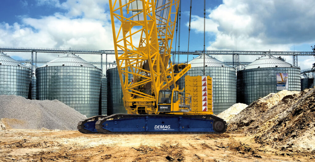 United Tractors Proudly Presents Crawler Crane Tadano with Various ...