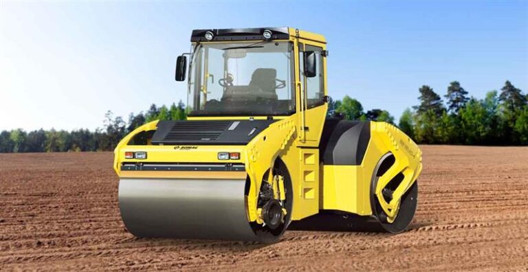 Tandem Rollers: Uses and Benefits in Road Construction - United Tractors